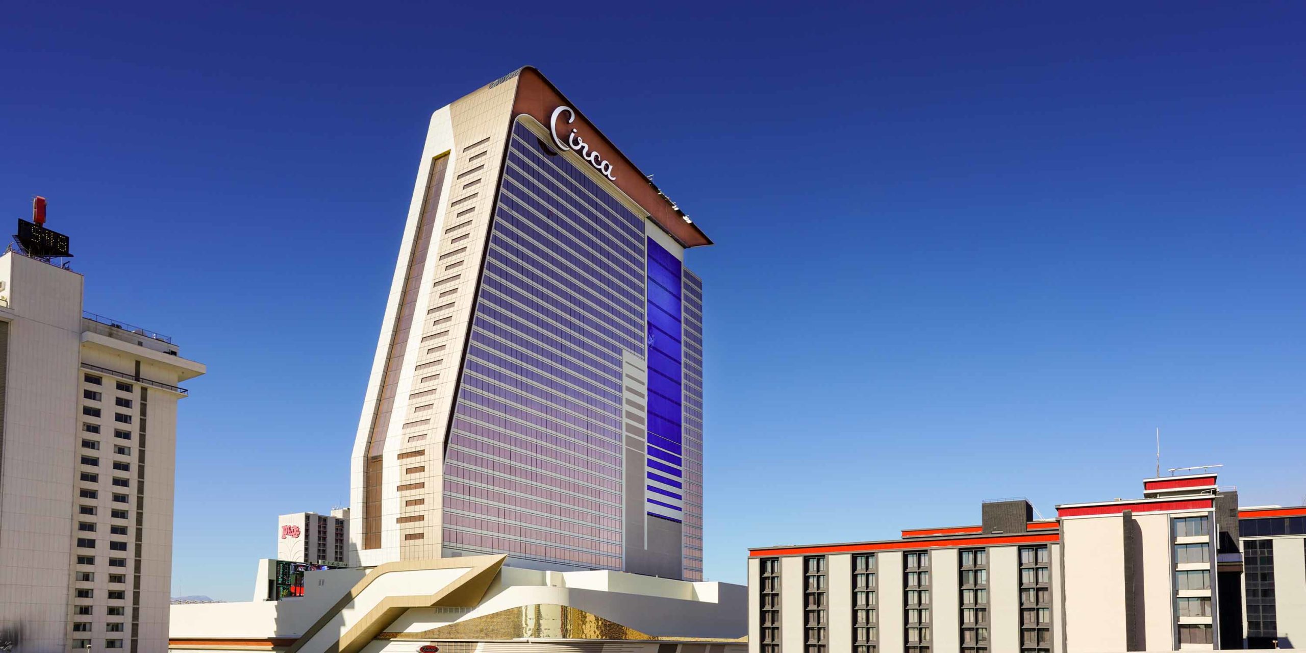 Circa (18 Fremont) - Infacade Corp